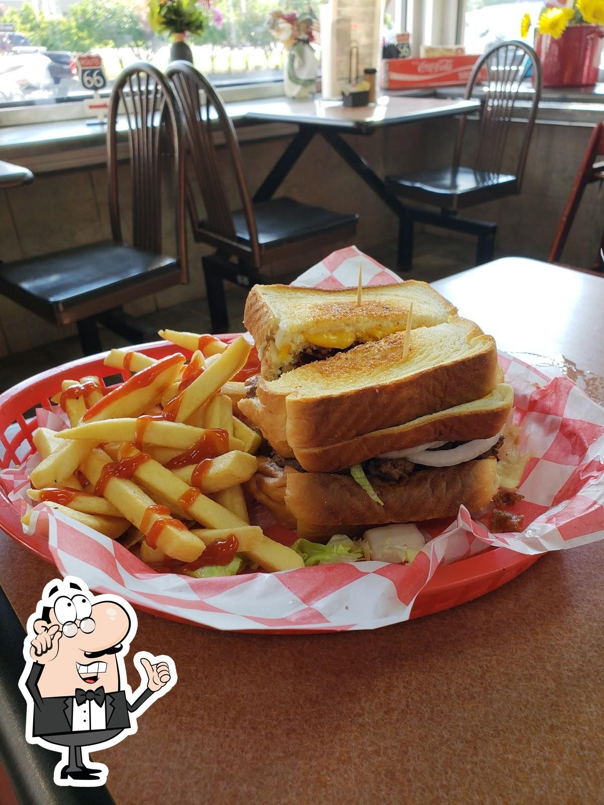 Pit Row Cafe in Bluff City - Restaurant reviews
