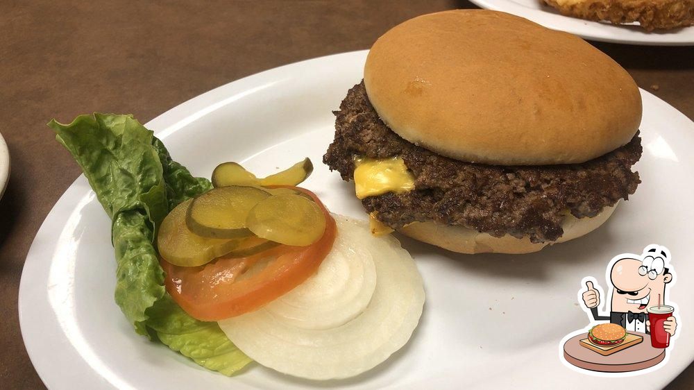 PT's in Oak Grove - Restaurant menu and reviews