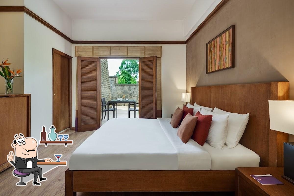 Angsana Oasis Spa And Resort, Rajanukunte - Restaurant reviews