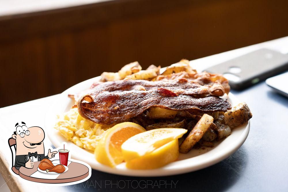 Cafe 817 in Anchorage - Restaurant menu and reviews