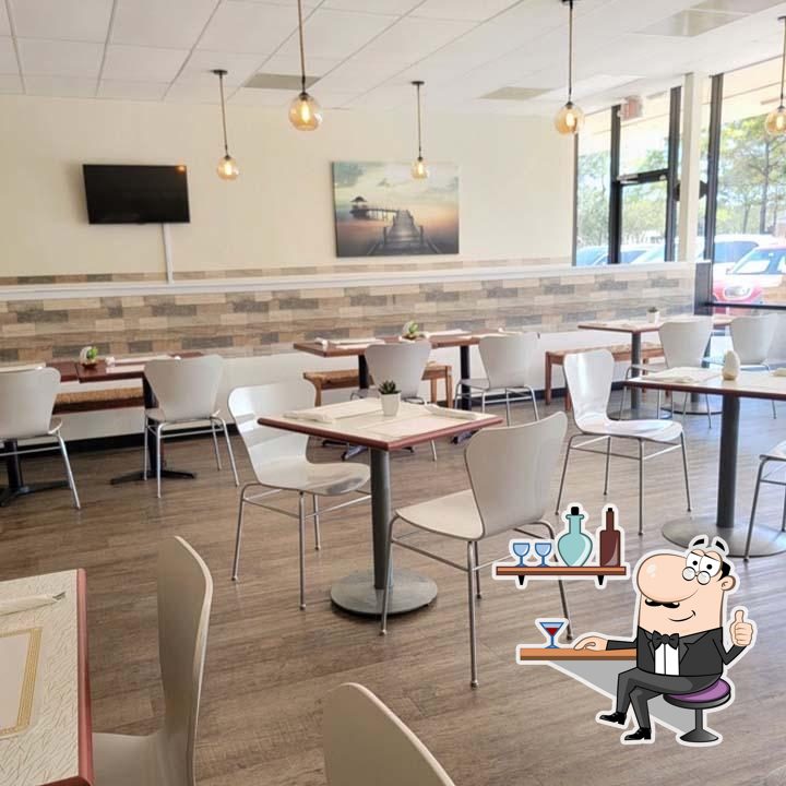 Luanda Lounge, Houston - Restaurant menu, prices and reviews