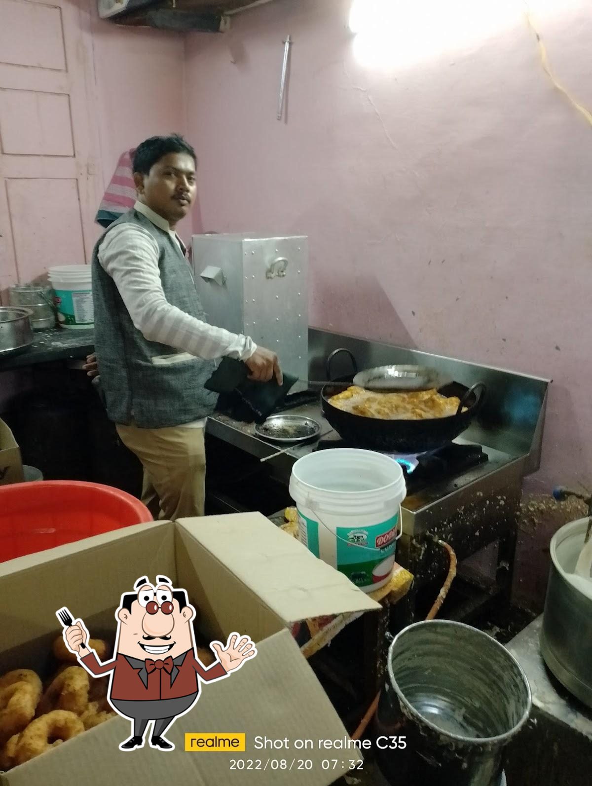 Radha Krishna Hotel, Badvel - Restaurant reviews