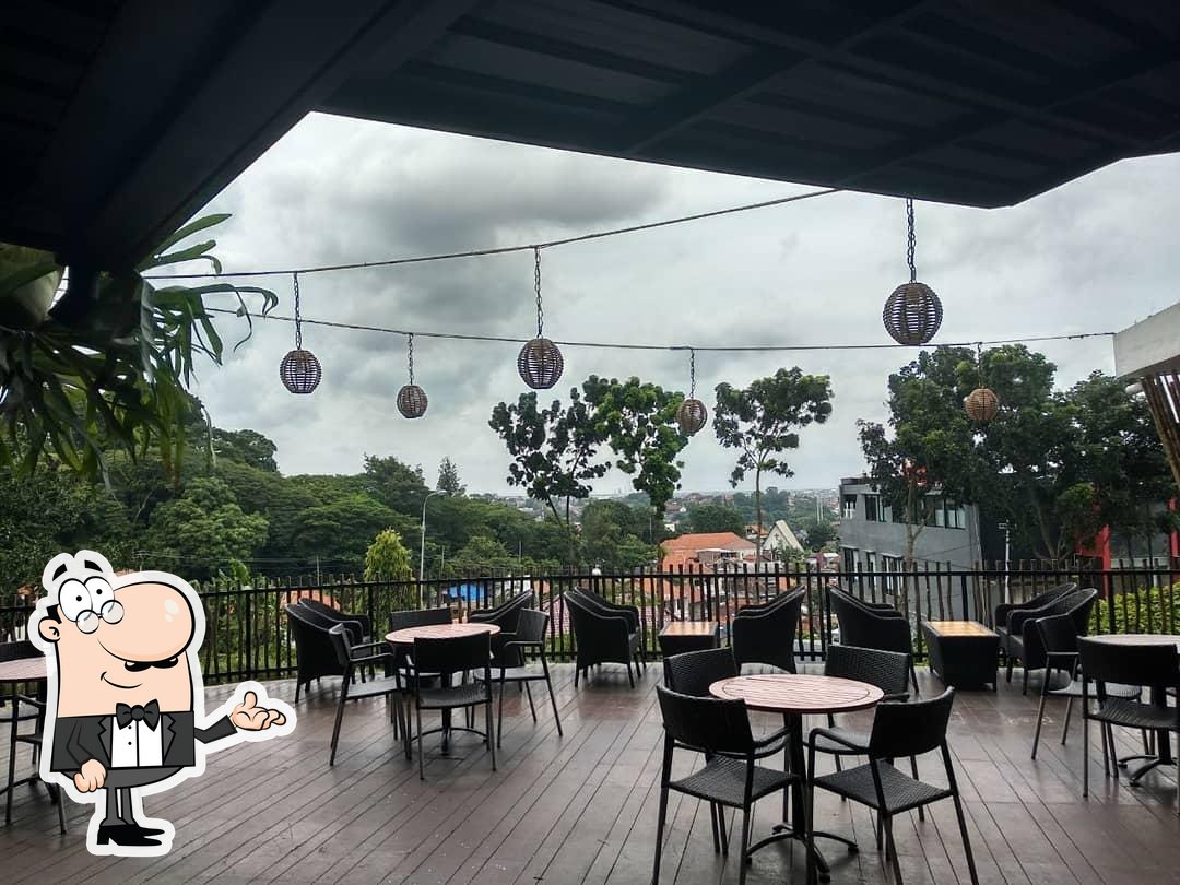Excelso Coffee Rinjani cafe, Semarang, Jl. Rinjani No.9 - Restaurant ...