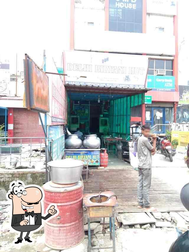Delhi Hut, Noida, Na balaji PG - Restaurant menu and reviews