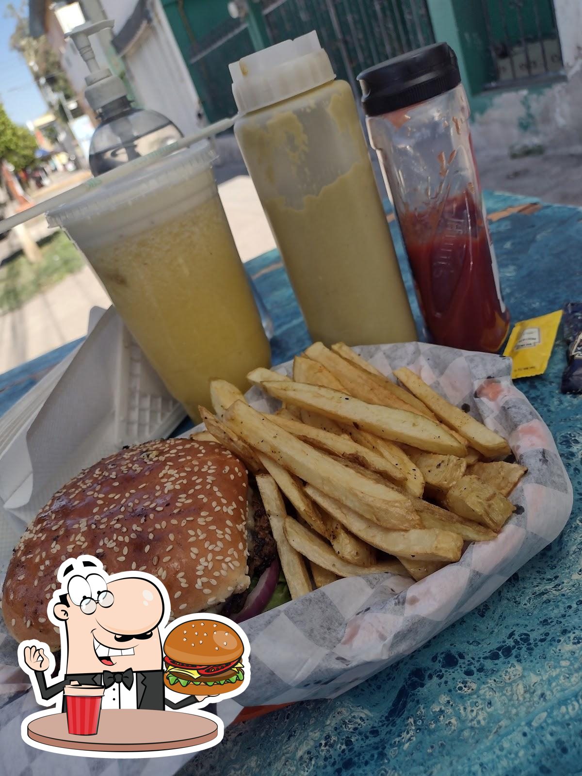 La Perrona Hamburguesas y Jugos restaurant, San Luis Potosi ...