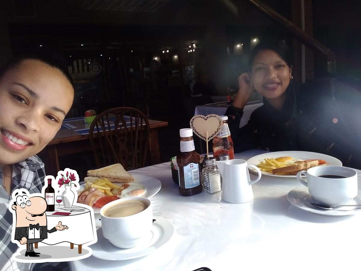 Village Walk Café, Cape Town - Restaurant reviews