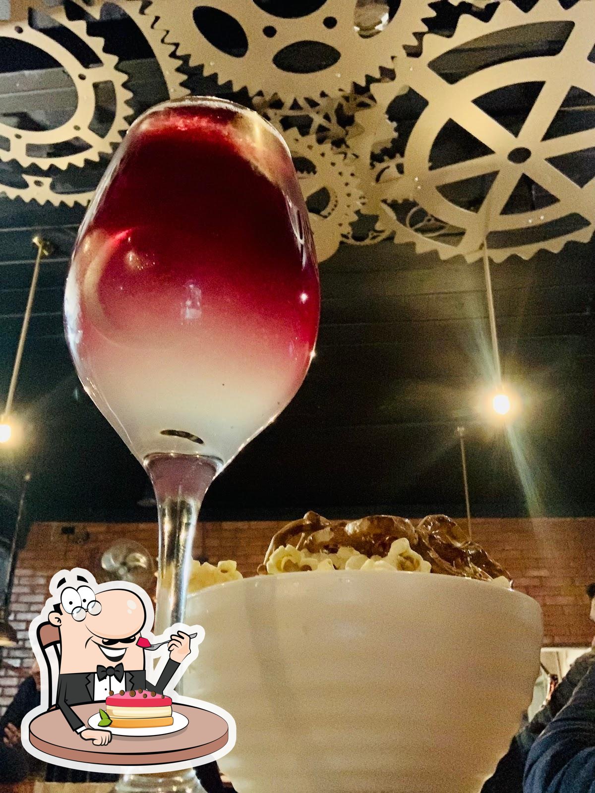 Clock Saltillo restaurant, Saltillo - Restaurant reviews