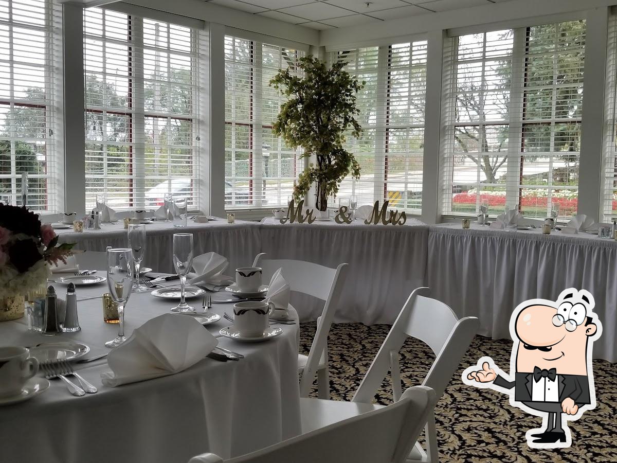 Red Circle Inn, Nashotah - Restaurant menu, prices and reviews