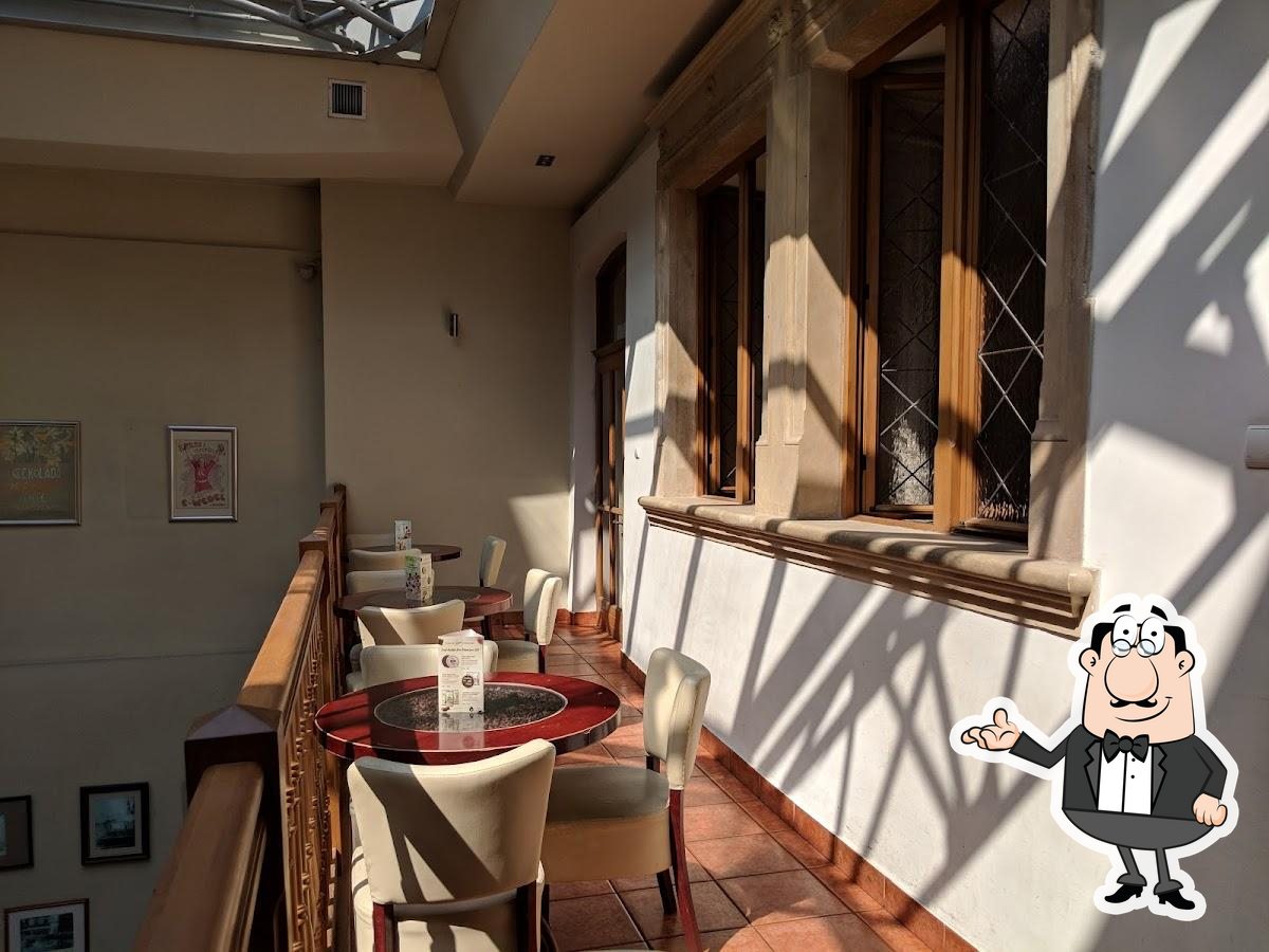 Pijalnia Czekolady E.Wedel cafe, Kraków, Rynek Główny 46 - Restaurant ...