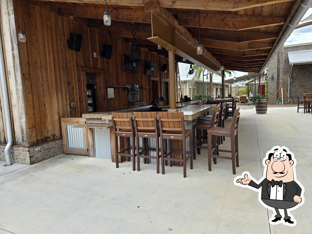 Sawgrass Bar, Wildwood - Restaurant menu, prices and reviews