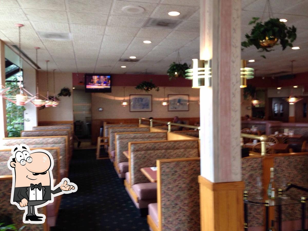 Skyview Restaurant, 6334 Ogden Ave in Berwyn - Restaurant menu and reviews