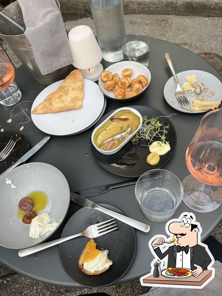 HART & CRU in Cincinnati - Restaurant menu and reviews