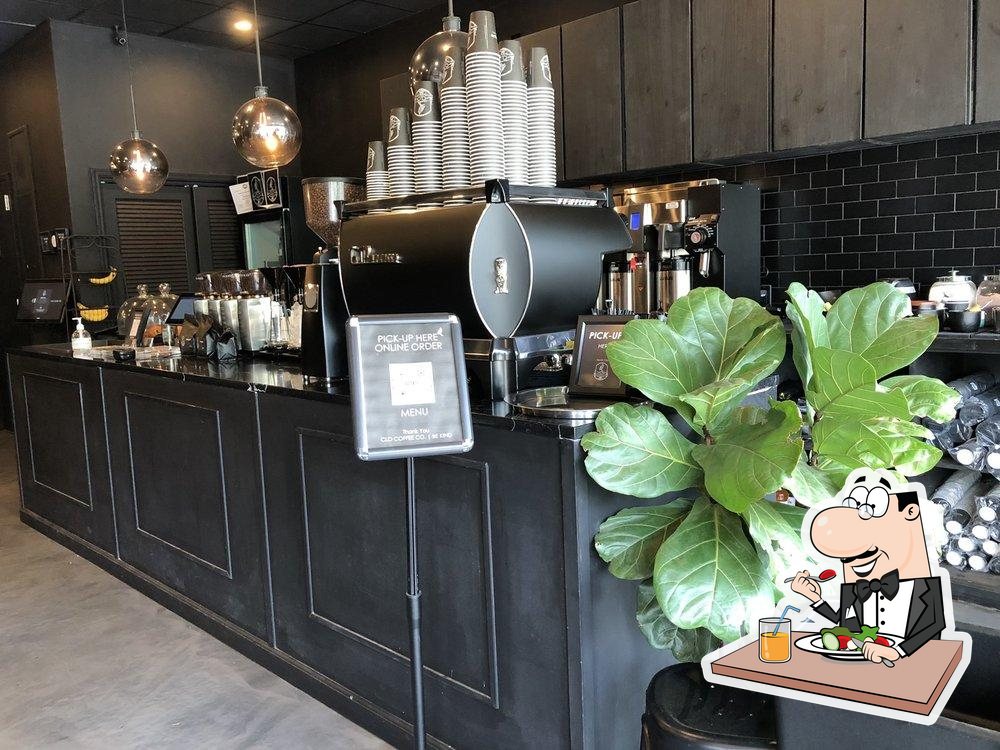 CLO Coffee Co. in Edison - Restaurant menu and reviews
