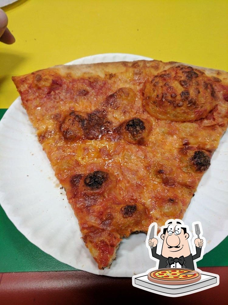 Halftime King of Pizza in Boston - Restaurant menu and reviews