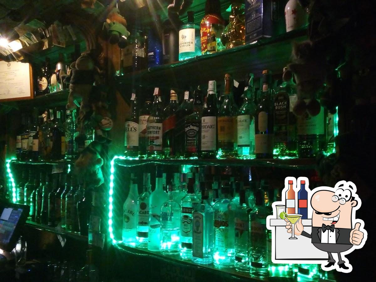 Harp Bar in Sitio de Calahonda - Restaurant reviews