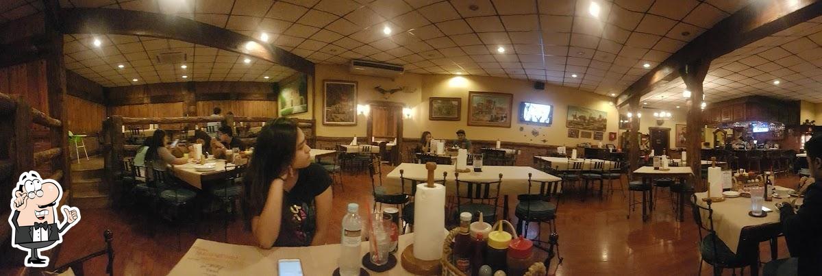 Texas Joe's House of Ribs pub & bar, Subic Bay Freeport Zone ...