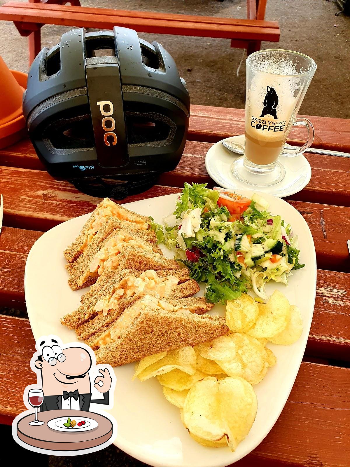 The Hoops, 74 High St in Bassingbourn - Restaurant menu and reviews
