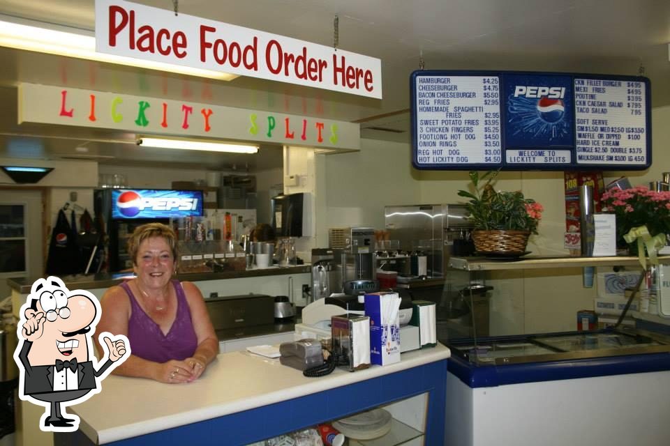 Lickity Splits Drive Inn in Gladstone - Restaurant menu and reviews