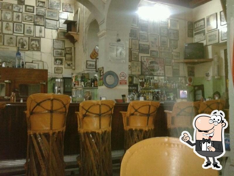 Los Famosos Equipales pub & bar, Guadalajara - Restaurant reviews