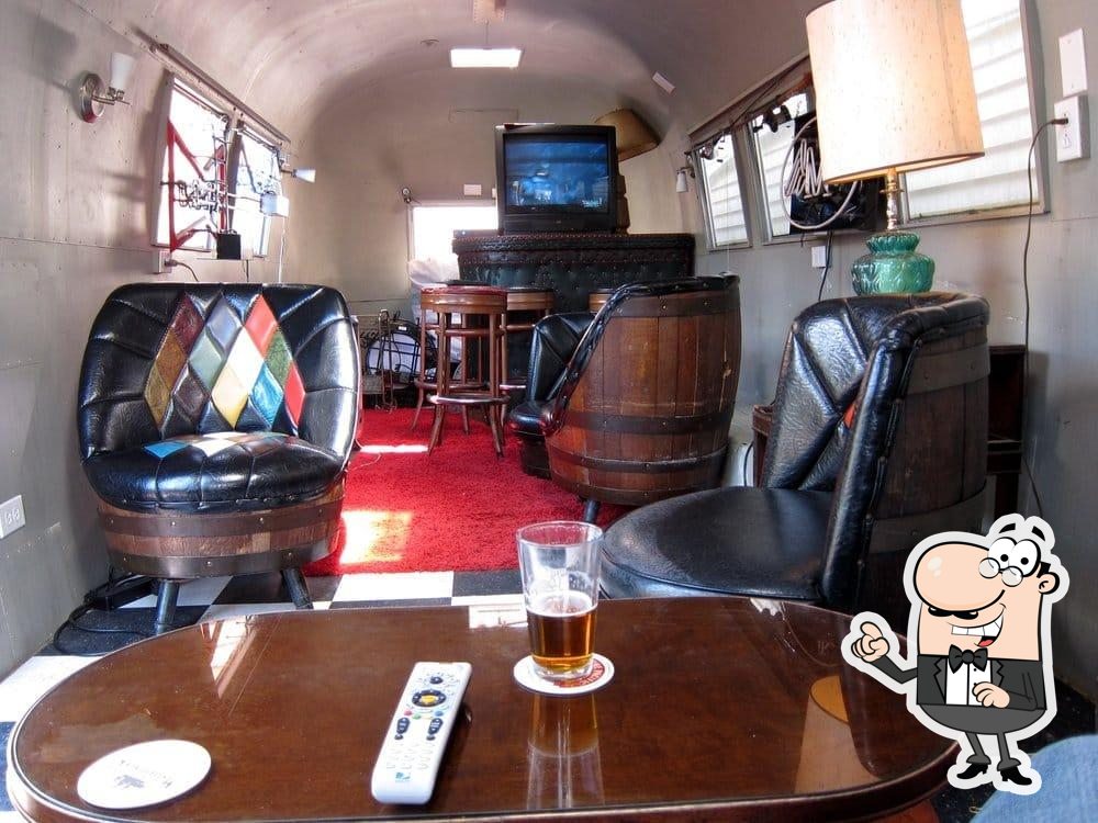 Loretta's Northwesterner, Seattle - Restaurant menu, prices and reviews