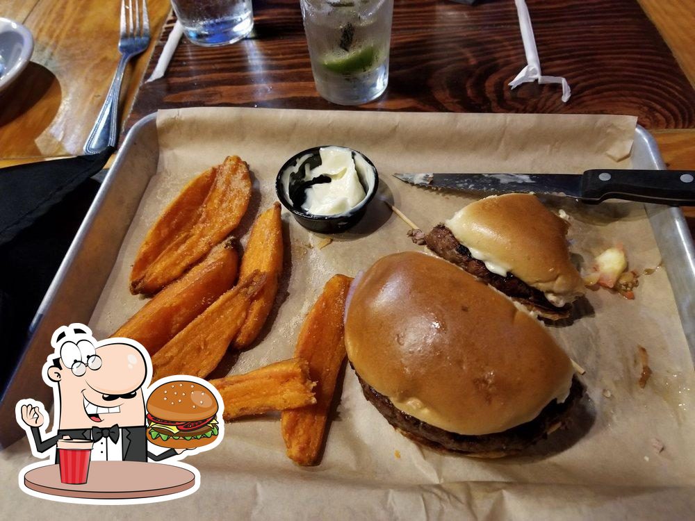 Augusta's Sports Grill in Cullman - Restaurant menu and reviews