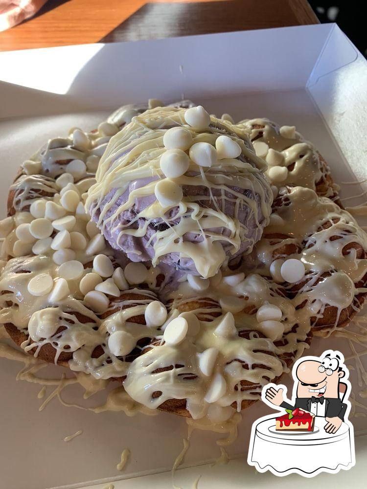 Halleez: The Ultimate Sweet Spot, Lackawanna - Restaurant menu, prices ...