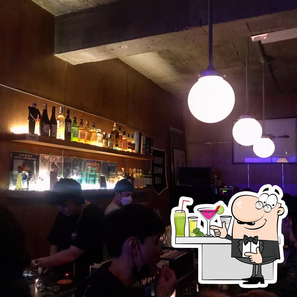 Kompakt Record bar, Seoul - Restaurant reviews