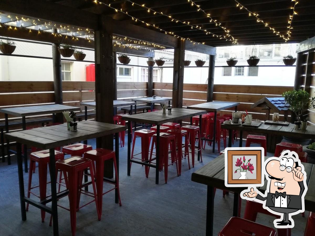 The Bench Eatery & Bar, George - Restaurant menu, prices and reviews