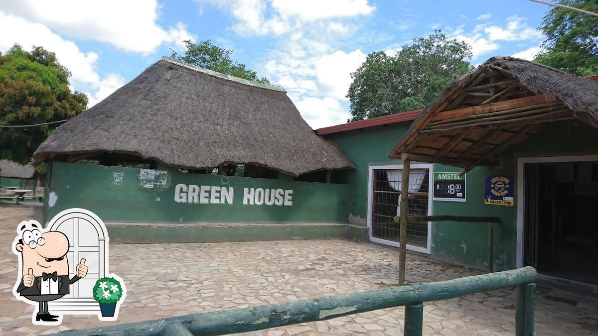 Greenhouse Lulekani Beer Garden, Phalaborwa - Restaurant reviews