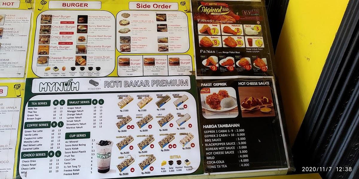 Menu at Kebab Turki Baba Rafi Limbangan, Cilacap