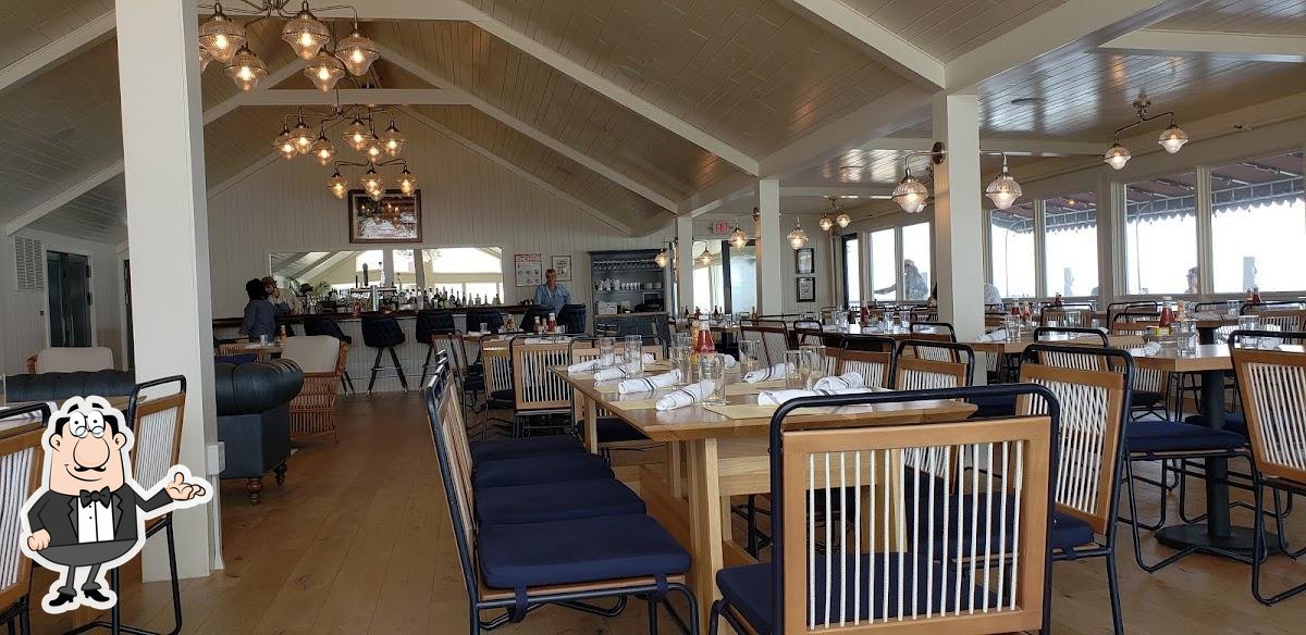 The Halyard Restaurant, 58775 County Rd 48 in Greenport - Restaurant ...