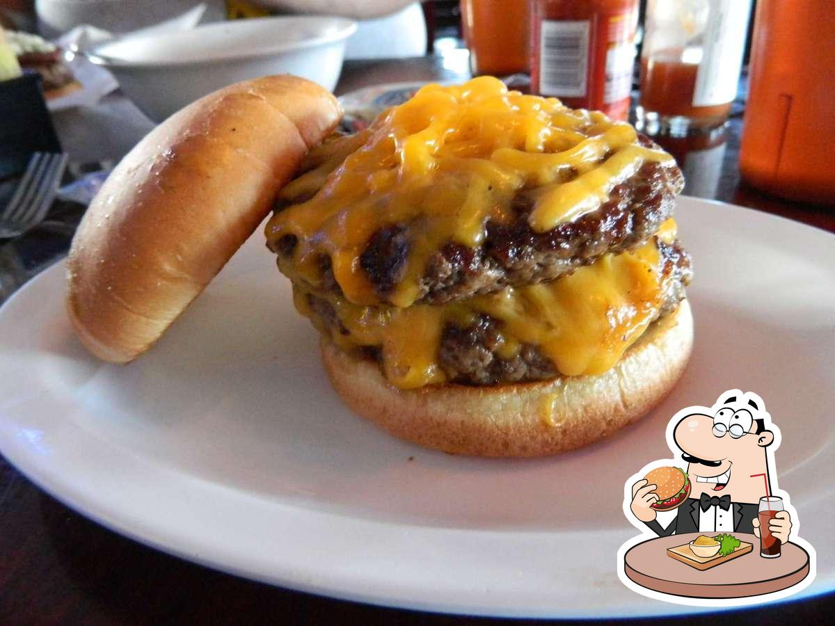 Speedboat Bar & Grill in Wyandotte - Restaurant menu and reviews