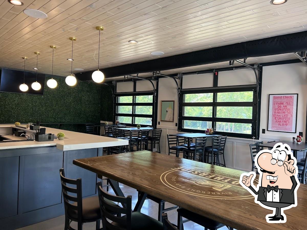 The Otherside Bar & Grill, Freeland - Restaurant menu, prices and reviews