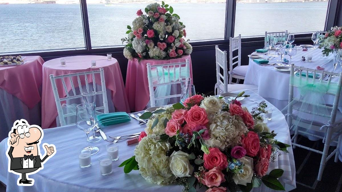 Chart House, Weehawken - Restaurant menu, prices and reviews
