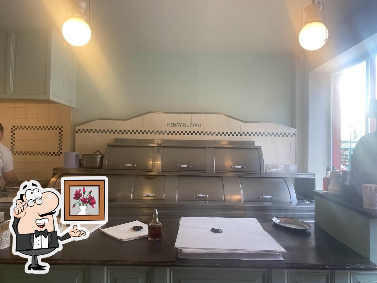 Blist's Hill Chip Shop, Telford - Restaurant menu, prices and reviews