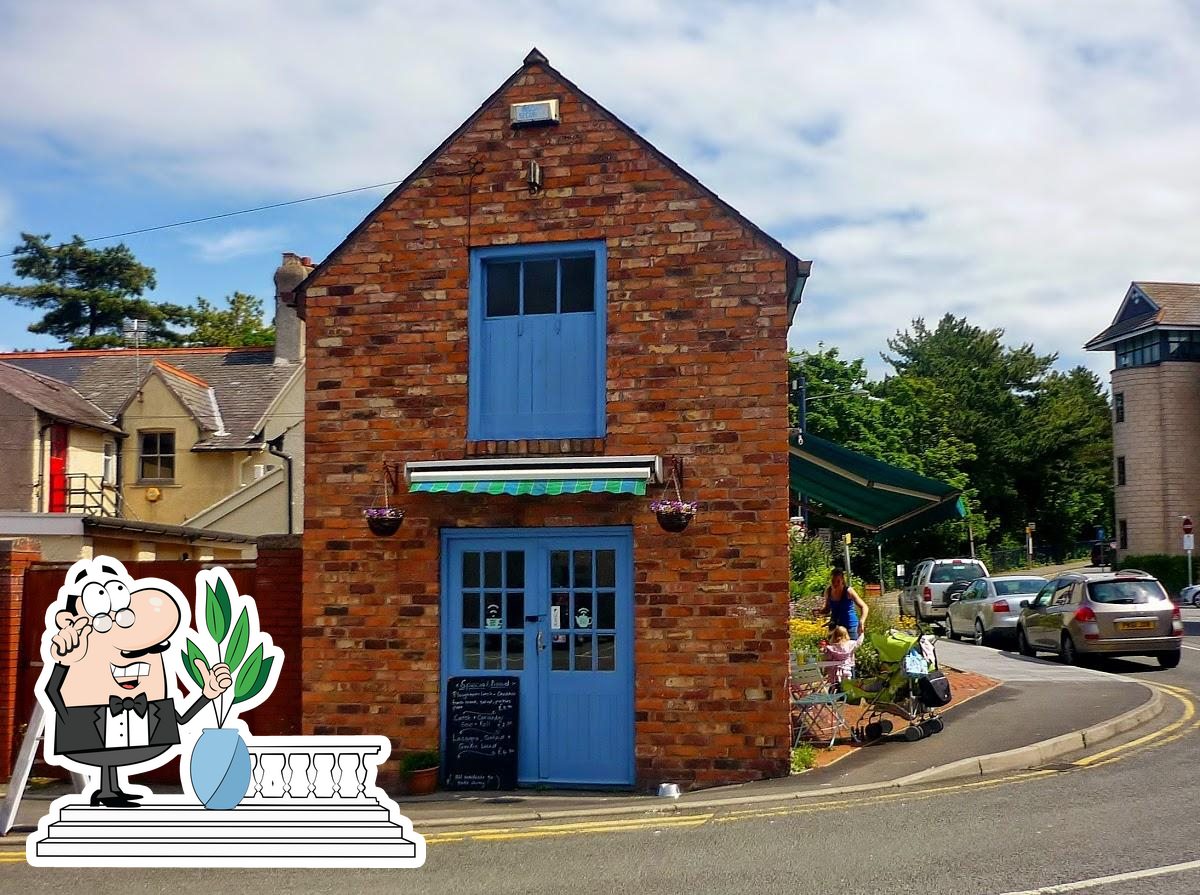 Forget Me Not Cafe in Colwyn Bay - Restaurant reviews