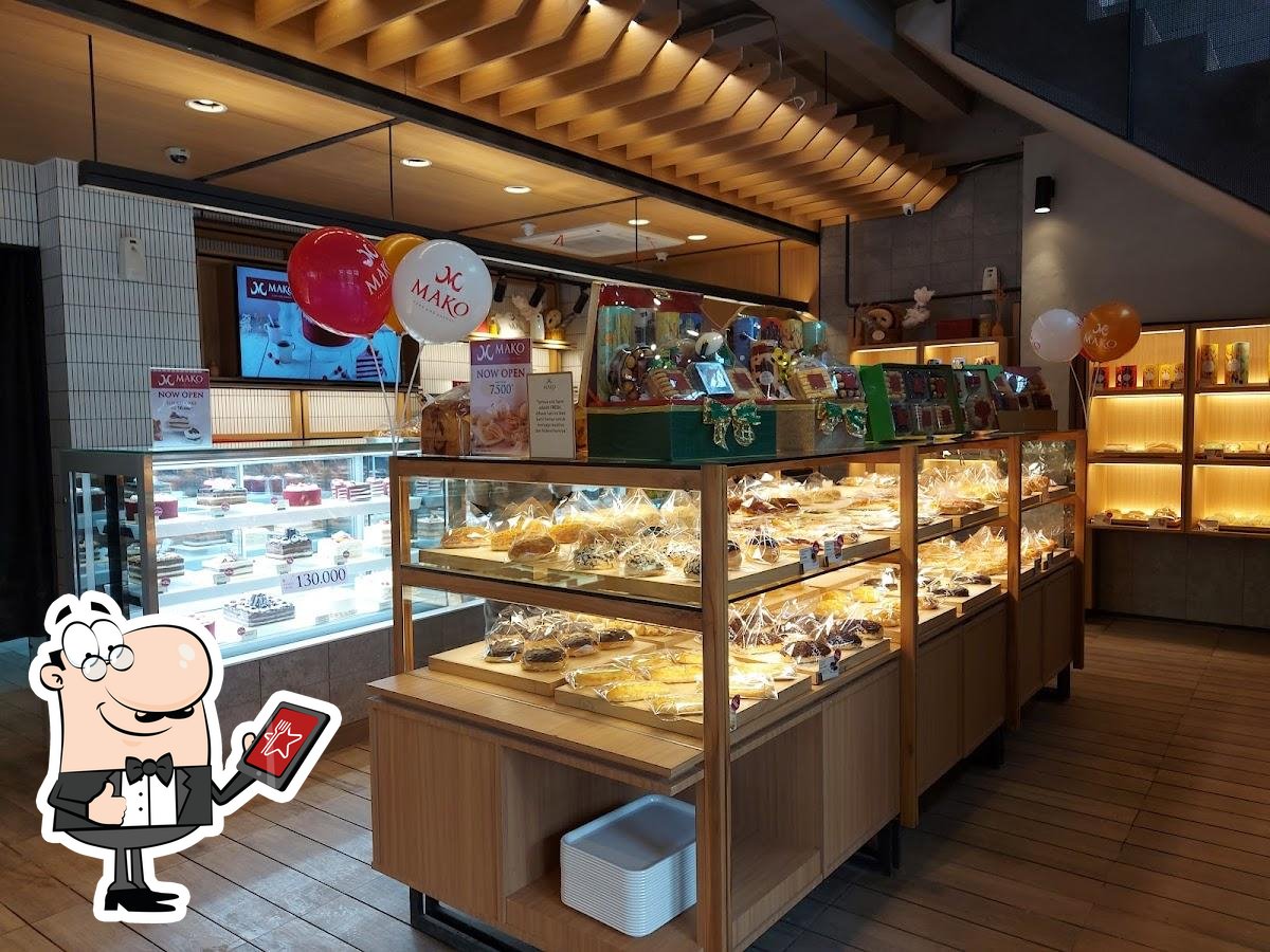 MAKO Cake & Bakery - Stand Alone Gatot Subroto Bandung, Bandung ...