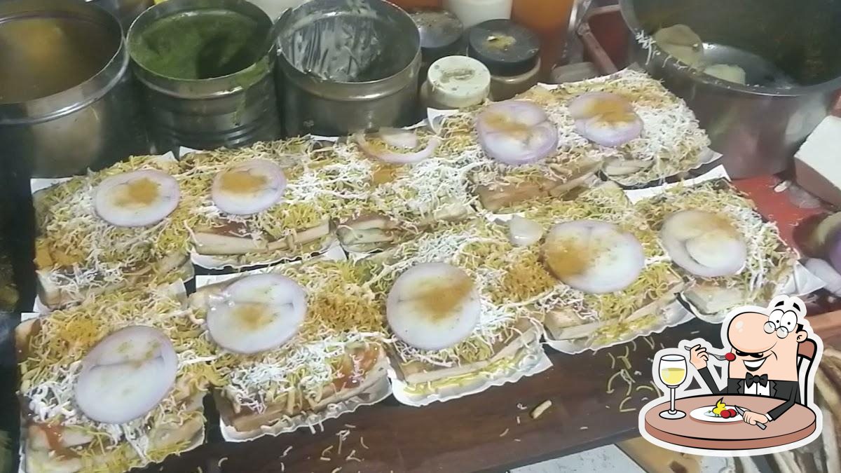 Devnarayan Sandwich and Fariyali Khichdi, Indore - Restaurant reviews