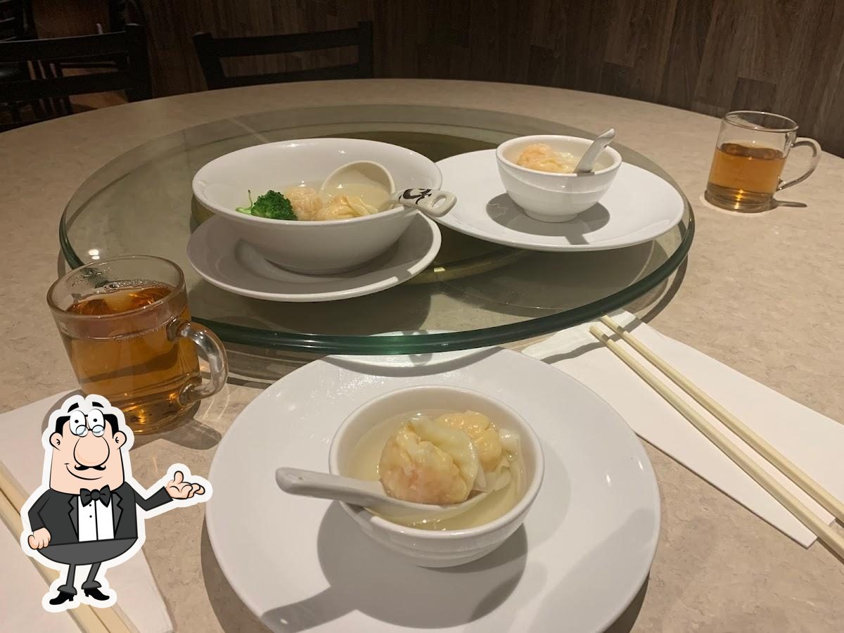 J & J Wonton Noodle House in Victoria - Restaurant menu and reviews