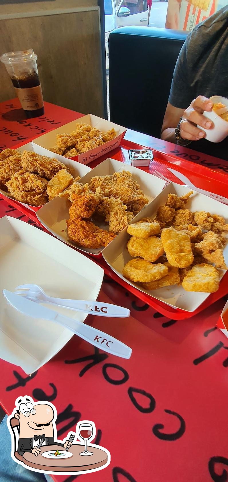 KFC Motor Way 2 restaurant, Bang Pakong - Restaurant reviews