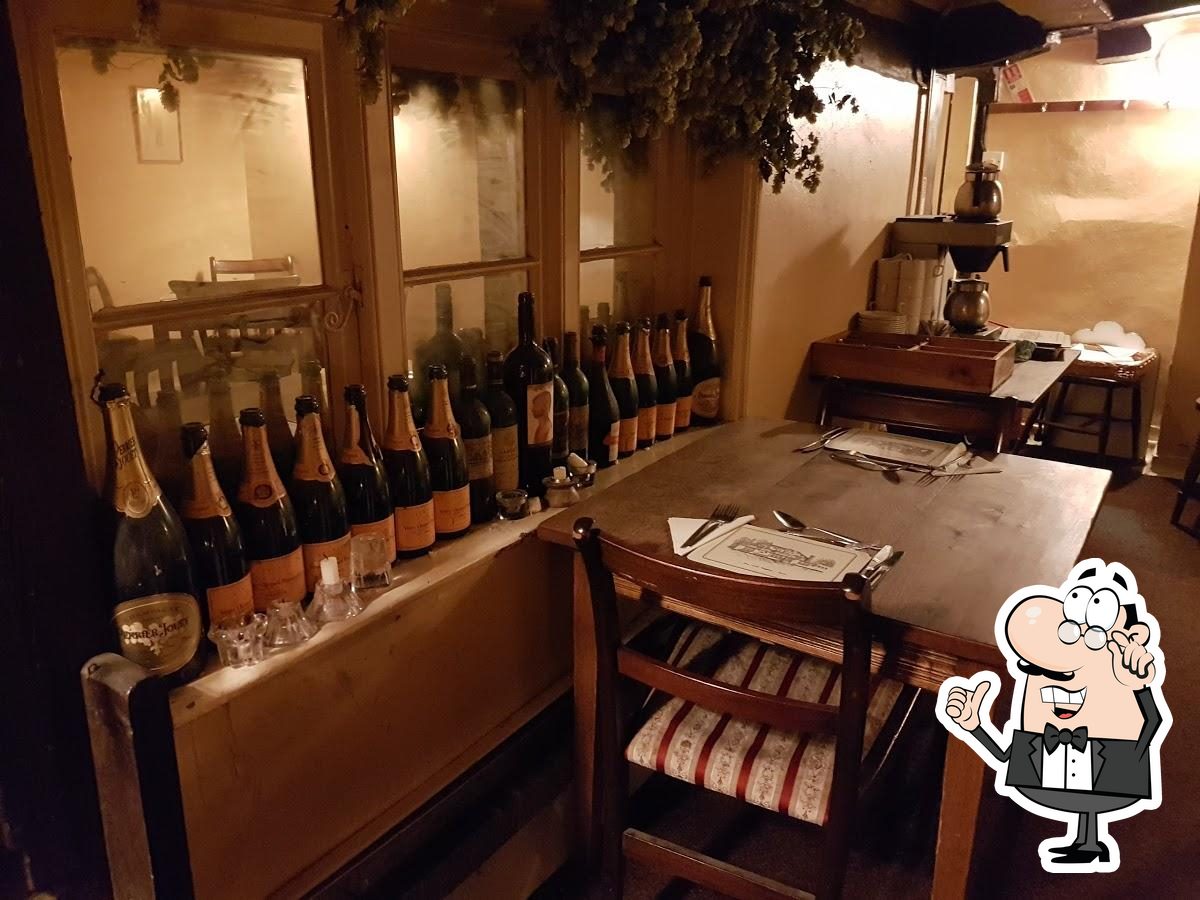 The Lord Raglan, Staplehurst - Restaurant menu, prices and reviews