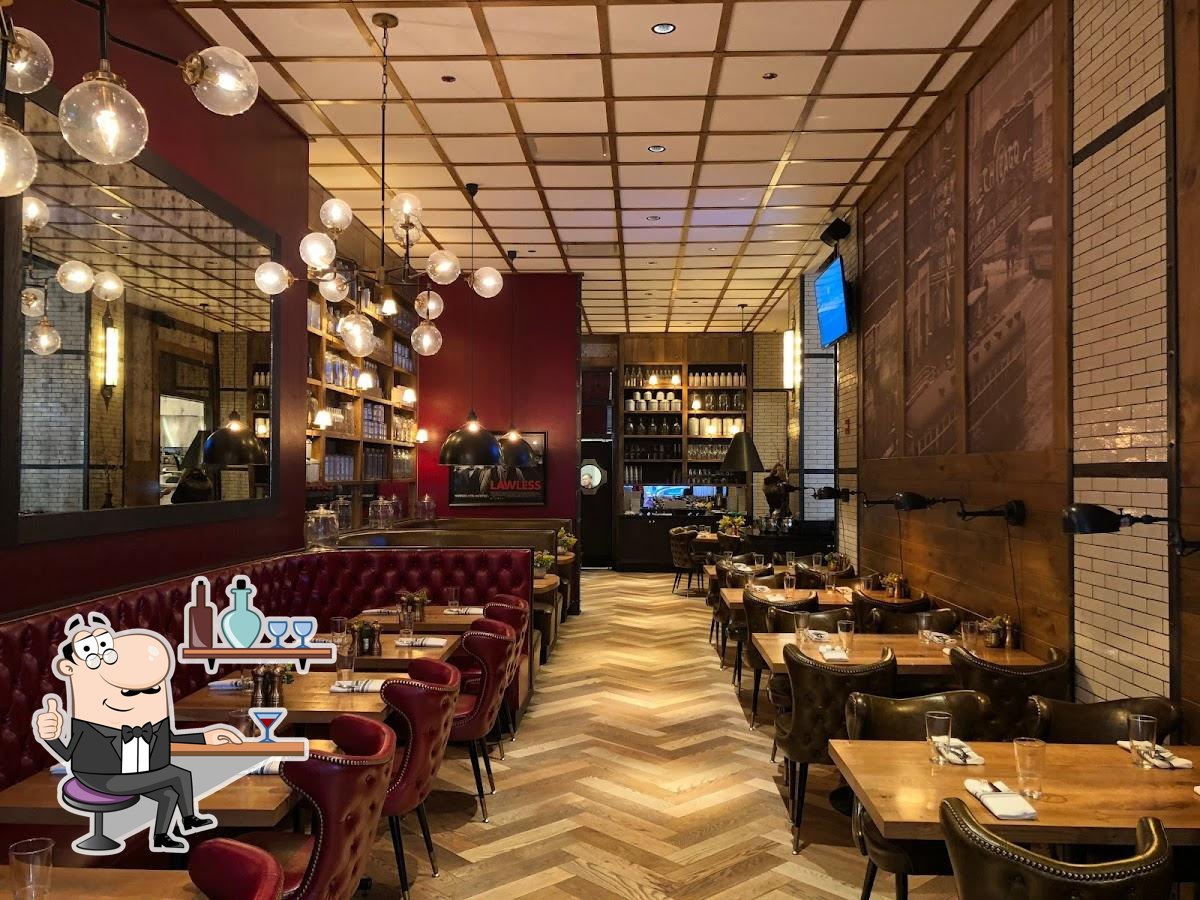 The Dearborn, Chicago - Restaurant menu, prices and reviews