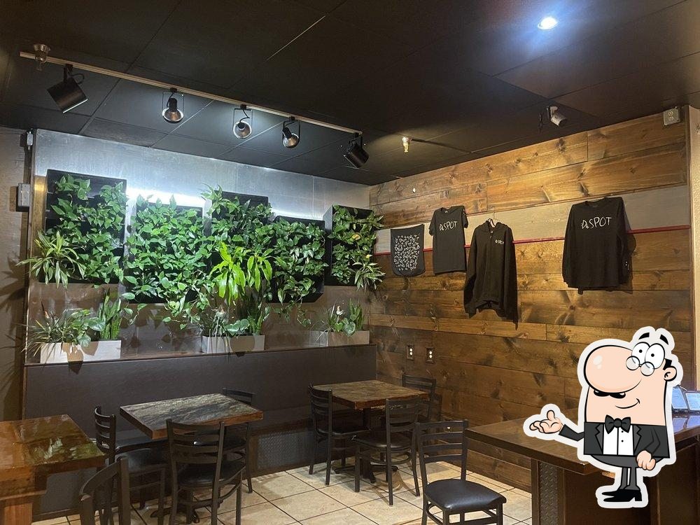 D-Spot, 7129 10th St N in Oakdale - Restaurant menu and reviews