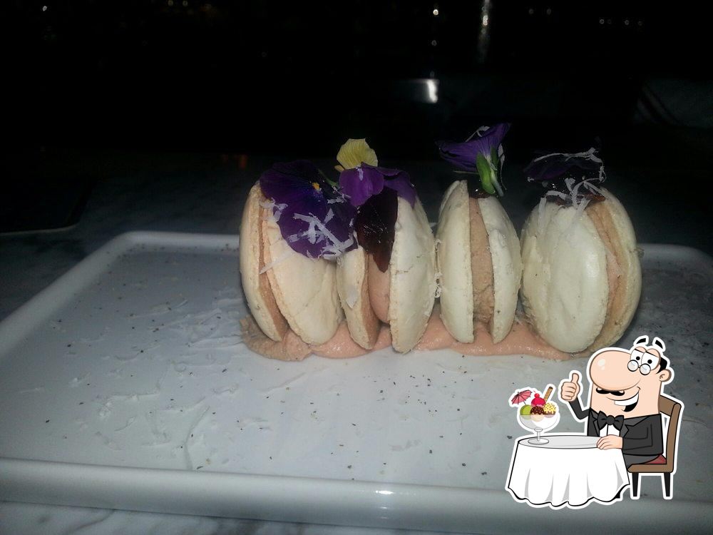 Royal Hen in Newport Beach - Restaurant menu and reviews