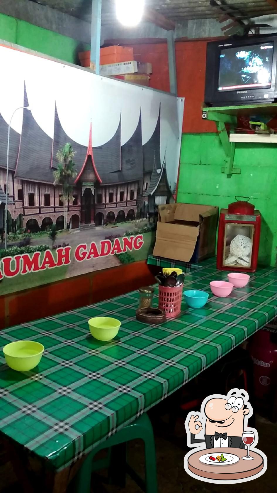Restaurante RM. Salero Basamo, Bogor, CQJ3+7QM - Opiniones del restaurante