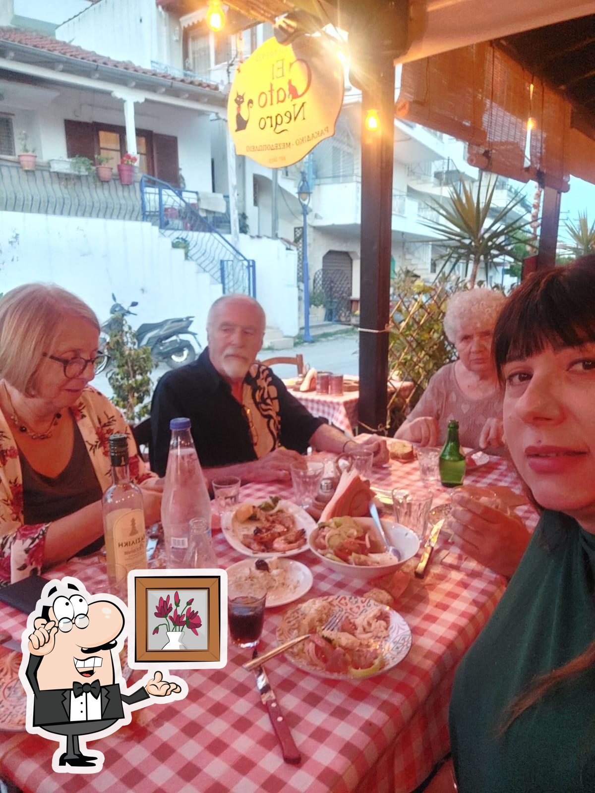 El Gato Negro, Polychrono - Restaurant menu, prices and reviews