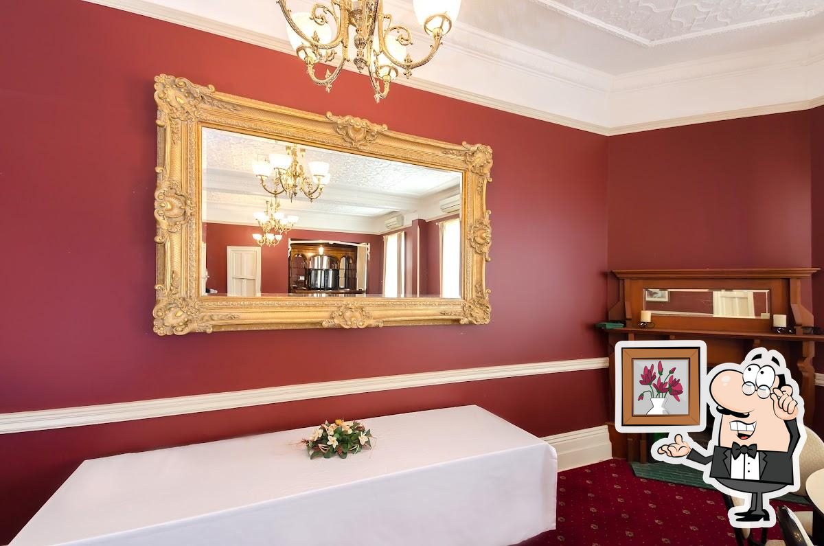 Criterion Hotel Warwick in Warwick - Restaurant menu and reviews