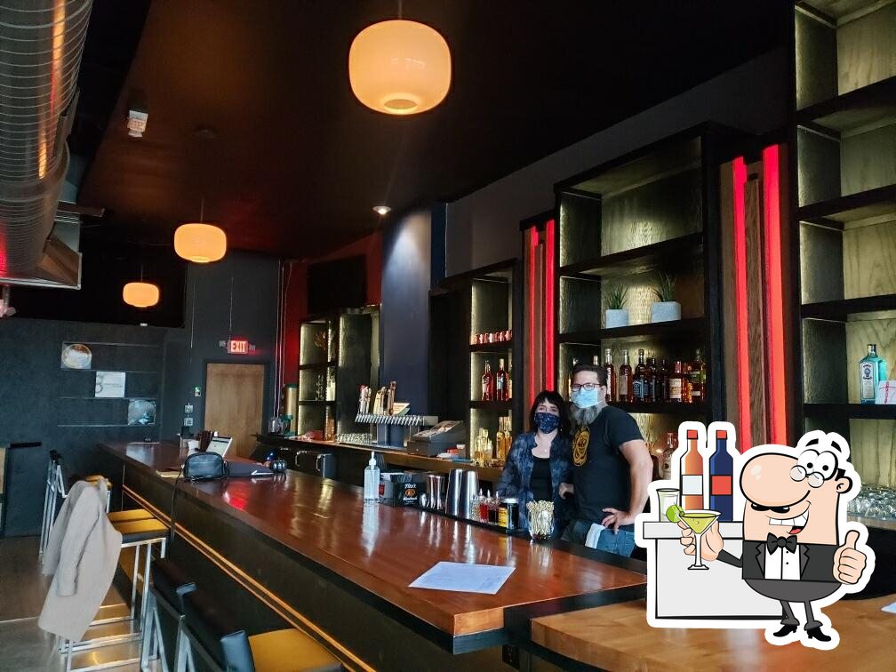 The Lexington Bar in Detroit - Restaurant reviews