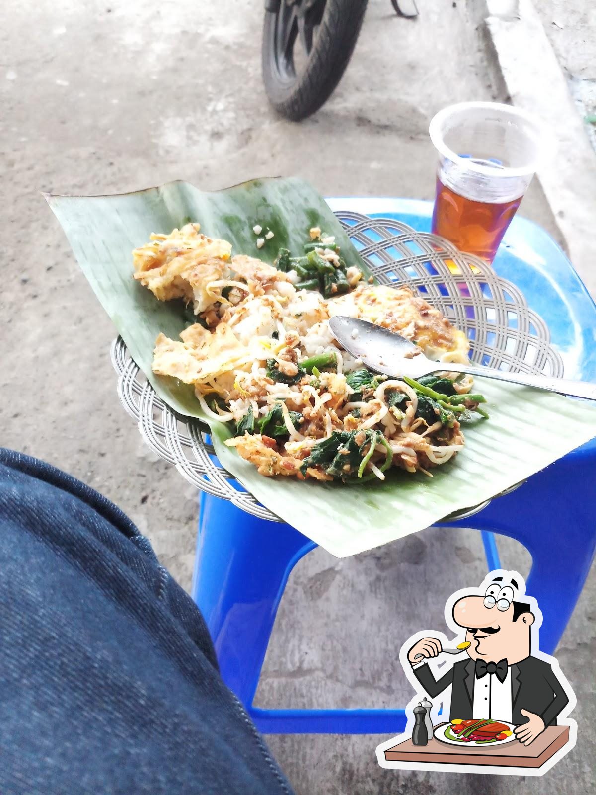 Nasi Sego Pecel Khas Semarang Mba Mira, Yakarta Oriental - Menú del ...