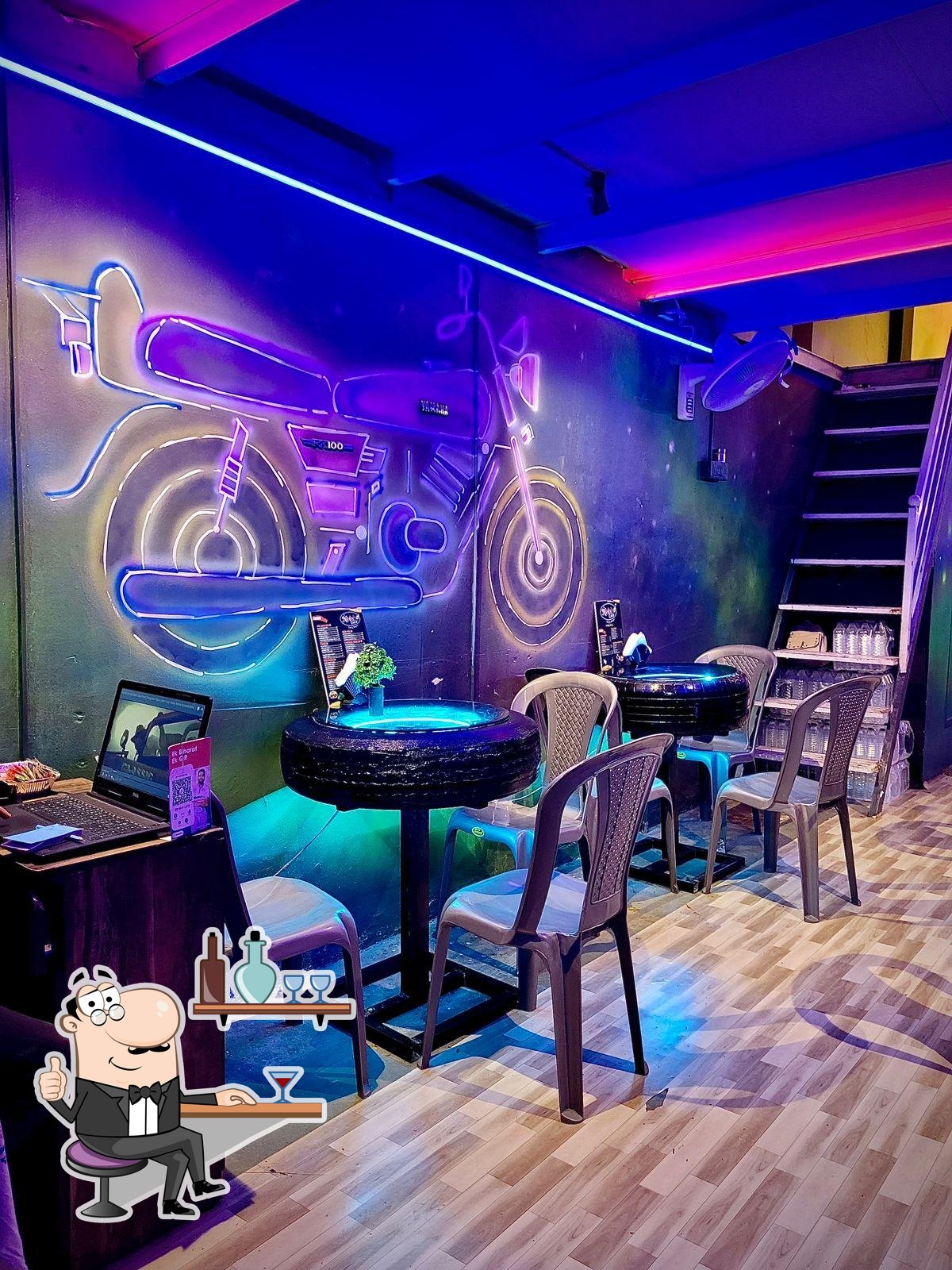 the neon cafe, Gotheghar - Restaurant reviews
